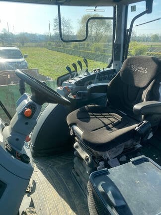 Kruisem Valtra N114 Hitech Diesel N114 Hitech - Cofabel BV Kruisem